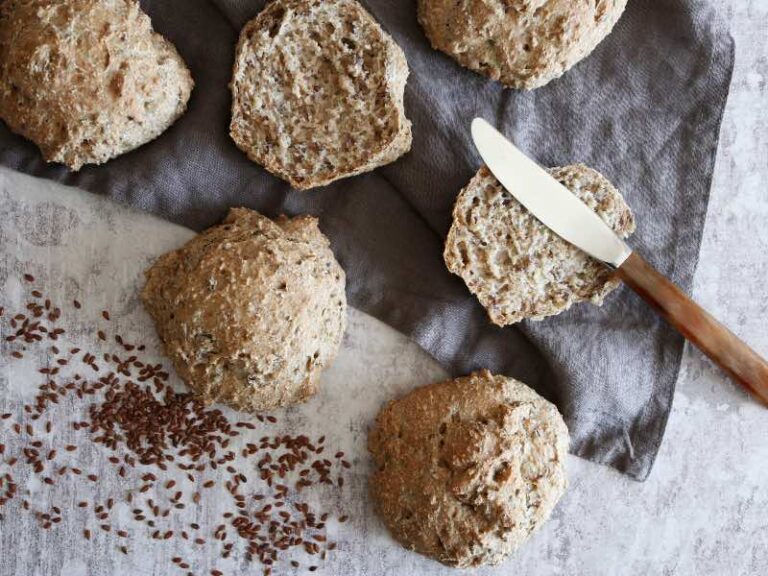 Sunde nemme boller | Opskrift på hurtige grovboller